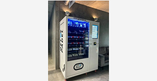 Smart Vending Machines in UK Shopping Malls: A Revolutionary Retail ...